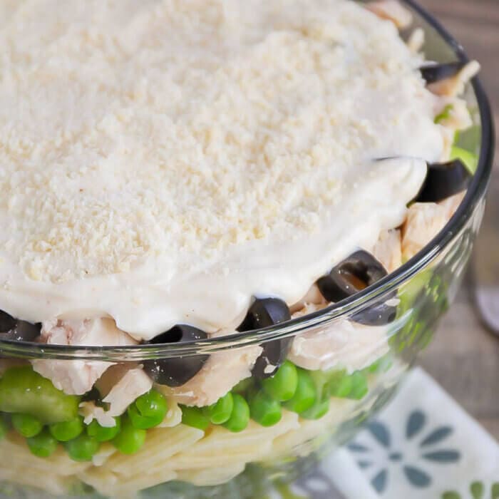 Easy Layered Pasta Salad | Lil' Luna
