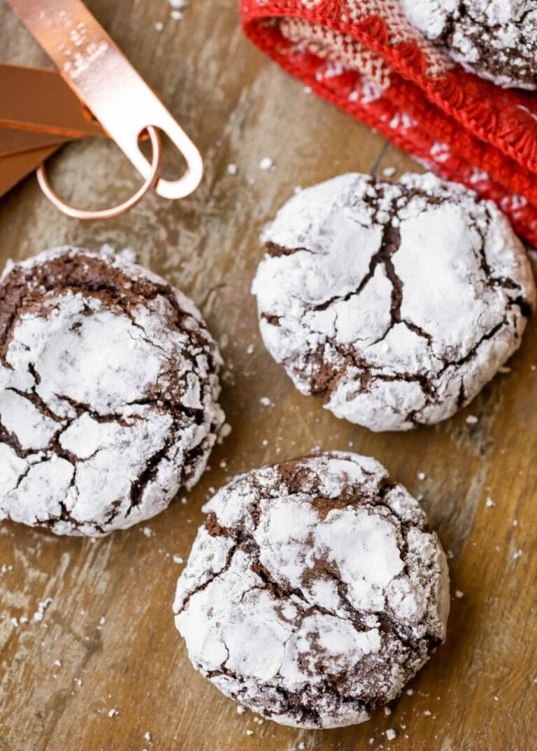 Chocolate Crinkles Cookies - aka Earthquake Cookies (+VIDEO) | Lil' Luna