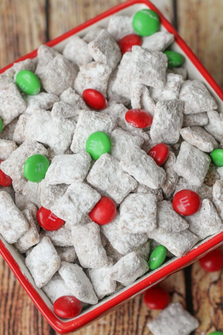 Christmas Puppy Chow | Lil' Luna