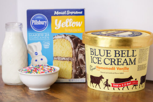 Funfetti Cake Batter Milkshake {5 Minute Treat} | Lil' Luna