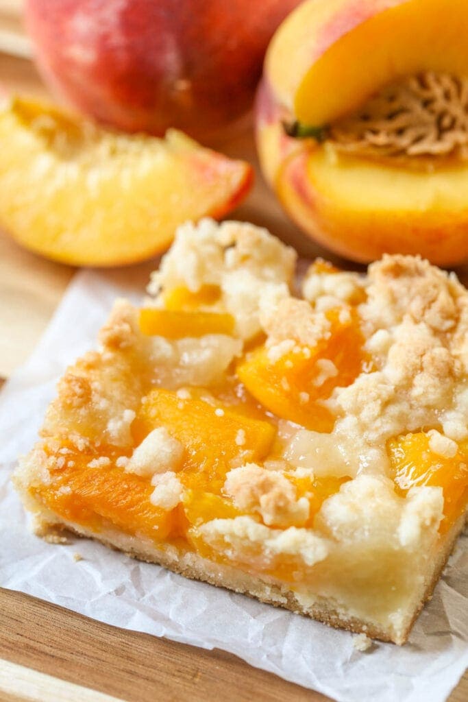 Peach Crumb Bars (With canned OR fresh peaches!) | Lil' Luna