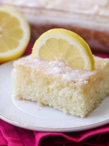 Lemon Raspberry Cake | Lil' Luna