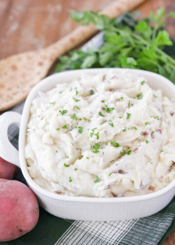 Garlic Mashed Red Potatoes {Quick + Easy} | Lil' Luna