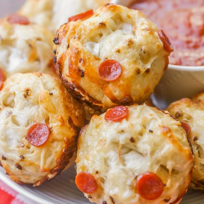 Pizza Muffins {Easy + Kid-Friendly!} | Lil' Luna