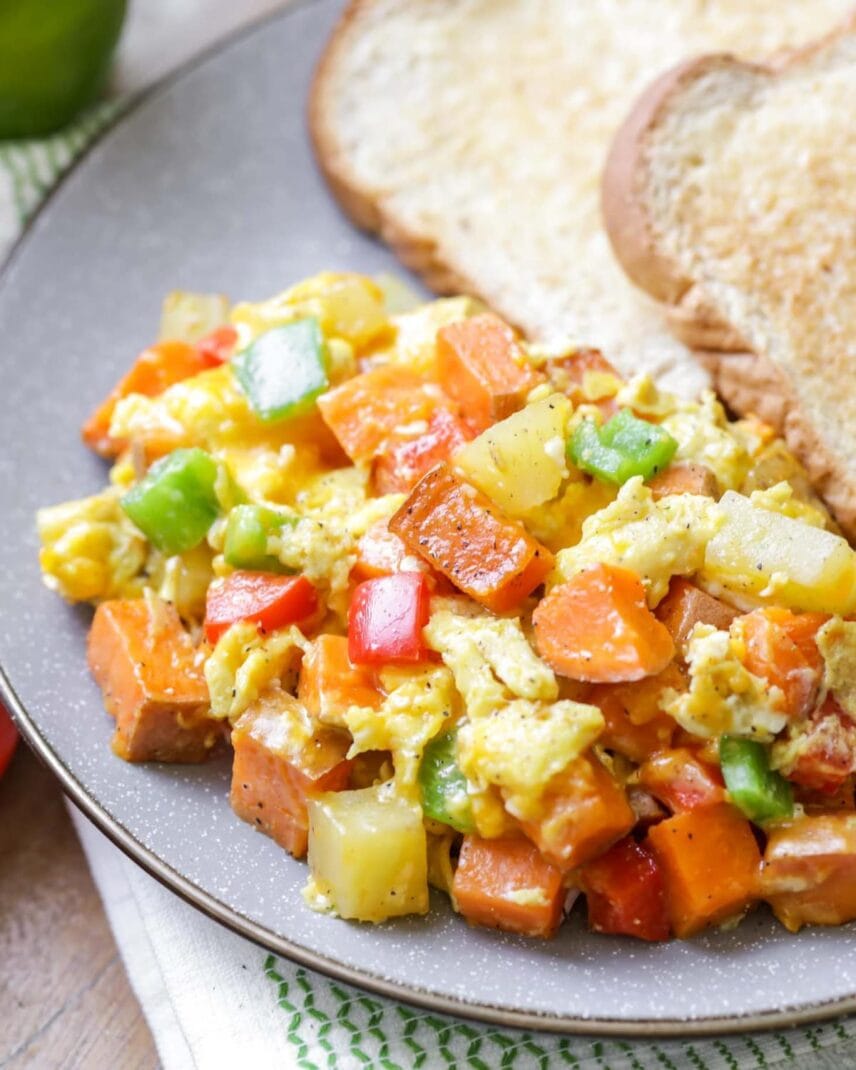 Sweet Potato Breakfast Hash | Lil' Luna
