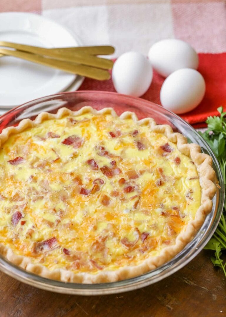 Bacon and Cheese Quiche {10 Minute Prep!} | Lil' Luna