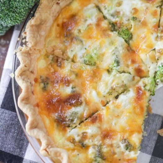 Easy Broccoli Quiche Recipe | Lil' Luna