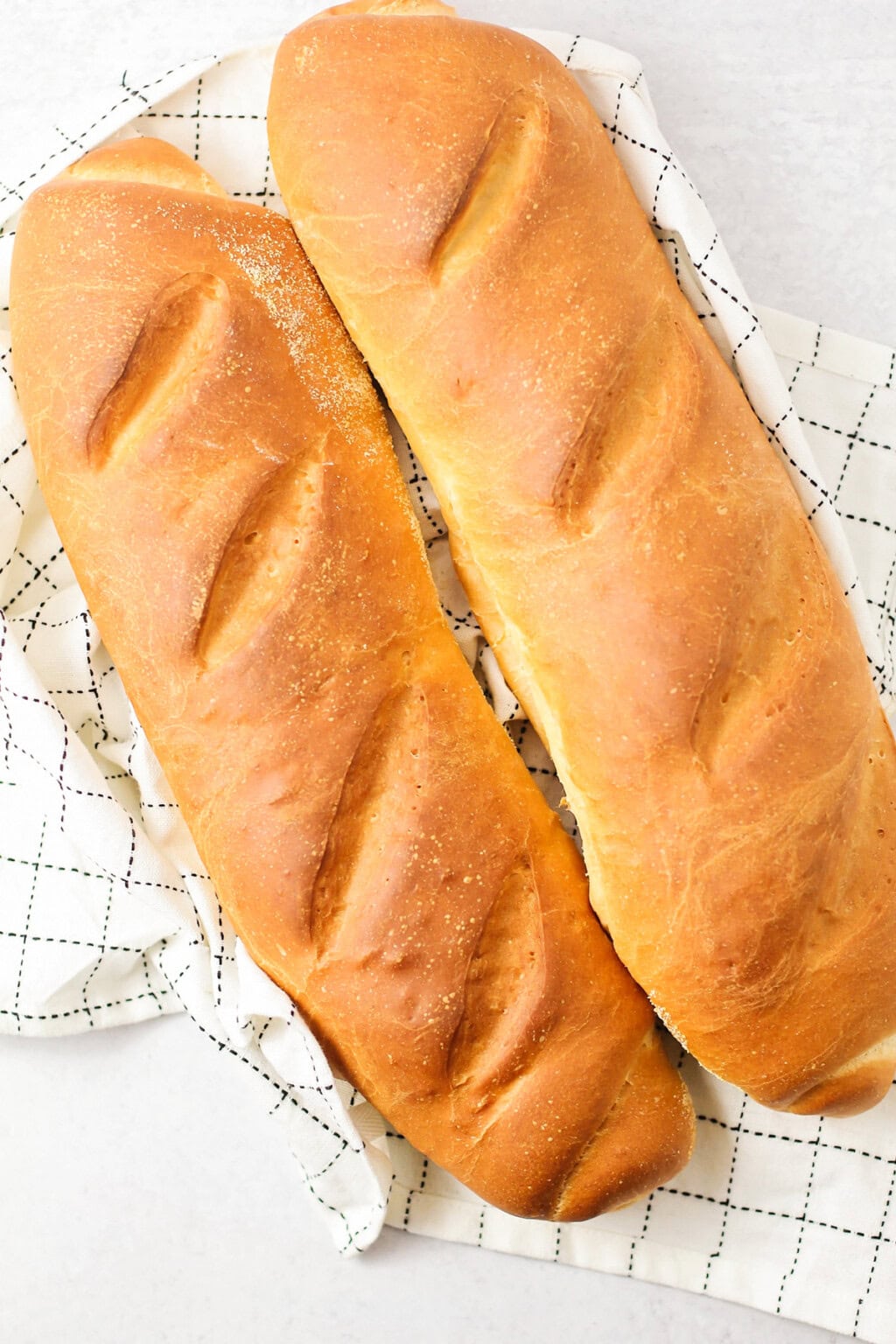 Easy Italian Bread Recipe | Lil' Luna