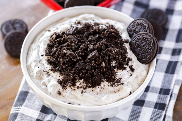 Easy Oreo Fluff | Lil' Luna