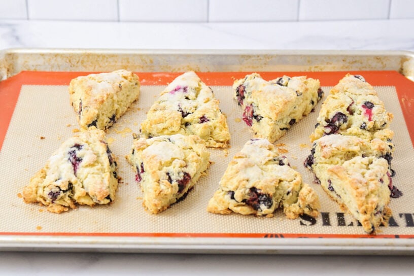 Scones Recipe {Any Flavor!} +VIDEO | Lil' Luna