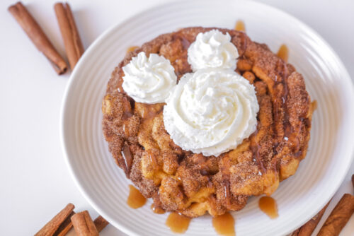 Churro Funnel Cake {Disneyland Copycat} | Lil' Luna