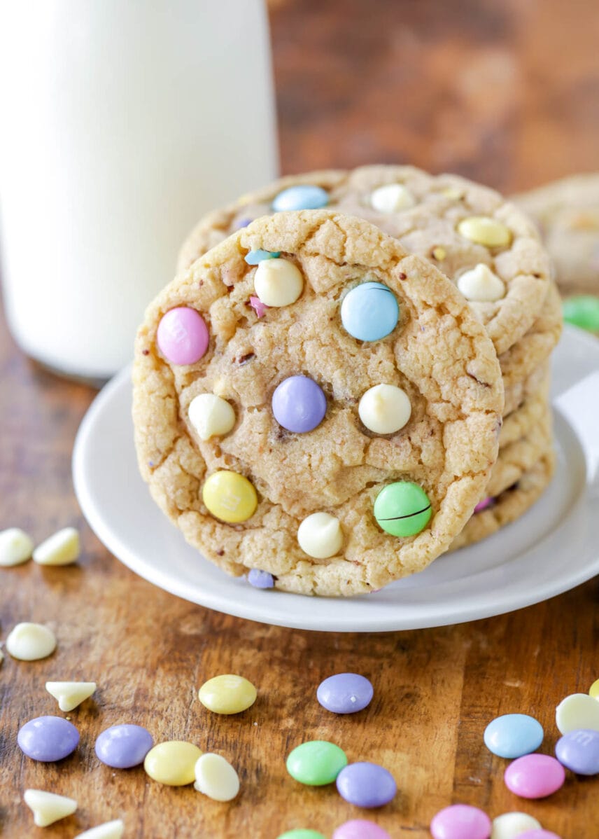 Easter Cookies {Our GO-TO Recipe!} | Lil' Luna