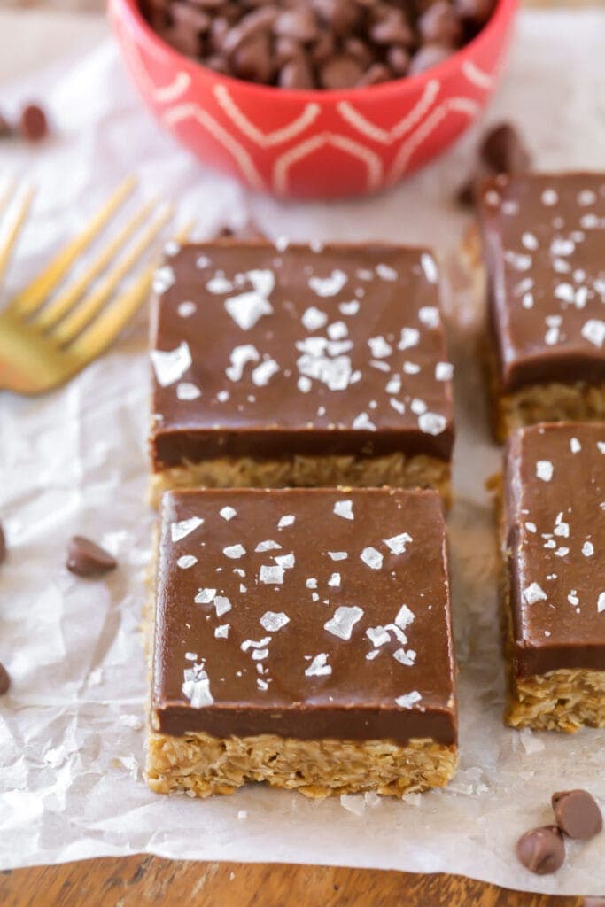 Oh Henry Bars {Oats, Caramel, PB, & Chocolate!} | Lil' Luna