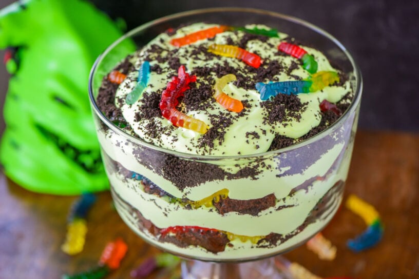 Oogie Boogie Halloween Trifle | Lil' Luna