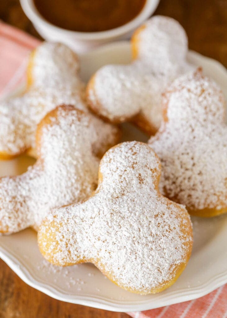 Pumpkin Beignets with Cinnamon Vanilla Caramel Sauce | Lil' Luna