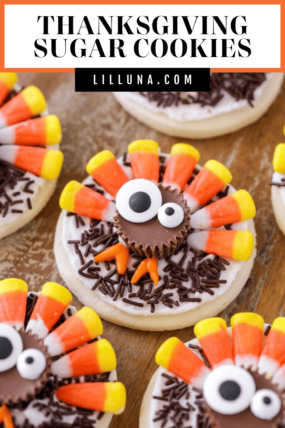 Festive Thanksgiving Sugar Cookies | Lil' Luna