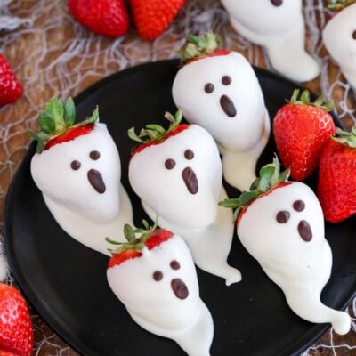 Strawberry Ghosts {Quick + EASY Tutorial} | Lil' Luna