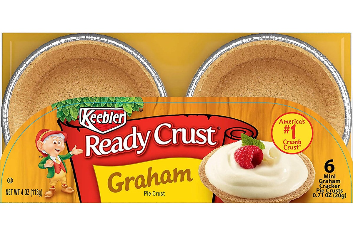 Chocolate Pudding Pie Spiders {Perfect for Halloween!} | Lil' Luna