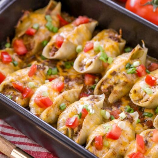 Taco Pasta Shells {Mexican Stuffed Shells!} | Lil' Luna