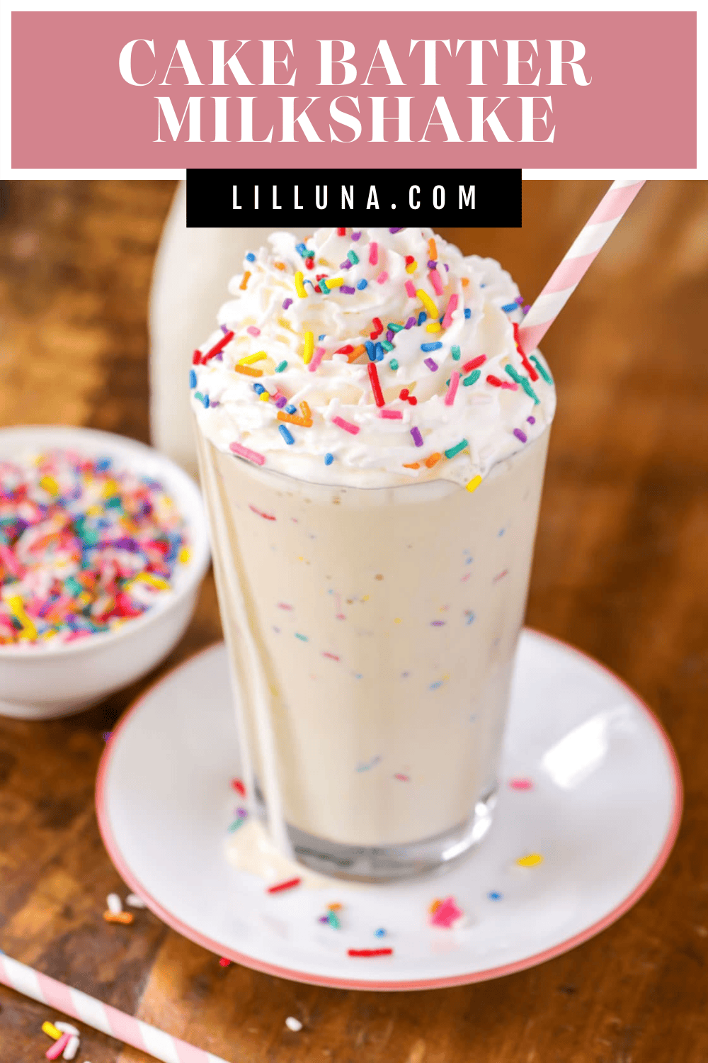 Funfetti Cake Batter Milkshake {5 Minute Treat} | Lil' Luna