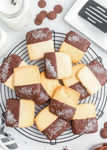 Chocolate Dipped Cookies {Simple Shortbread!} | Lil' Luna