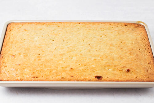 The BEST Banana Bars {+VIDEO} | Lil' Luna