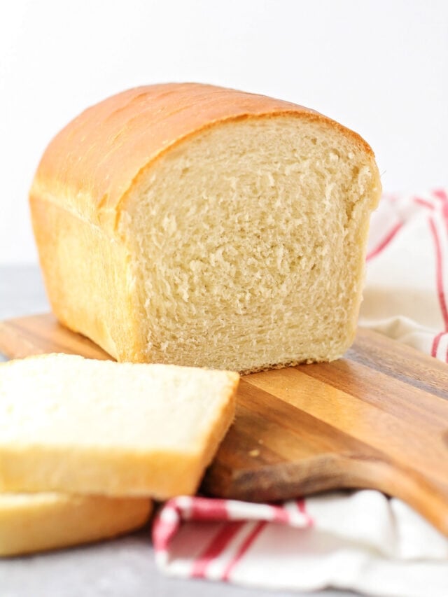 100+ Easy Bread Recipes (Muffins, Loaves, Rolls + More!)