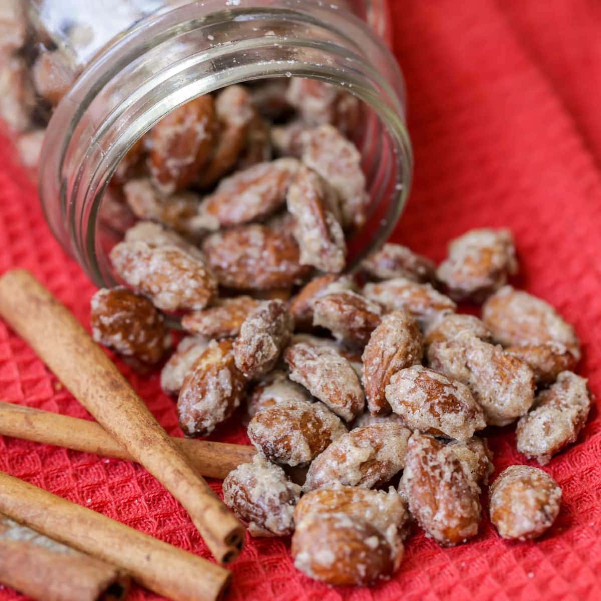 Easy Candied Almonds - Lil' Luna