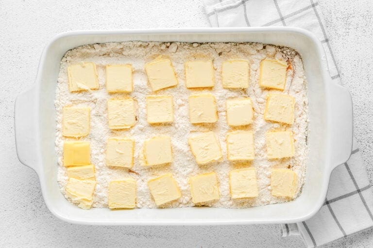 Easy Peach Dump Cake