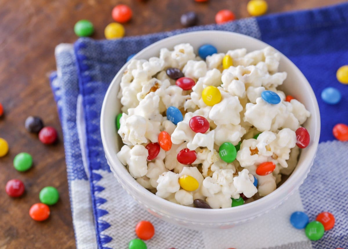 White Chocolate M&M Popcorn - Lil' Luna