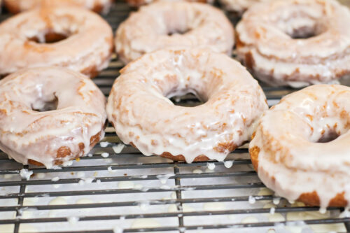 Old Fashioned Donuts {AKA Buttermilk Donuts!} +VIDEO | Lil' Luna
