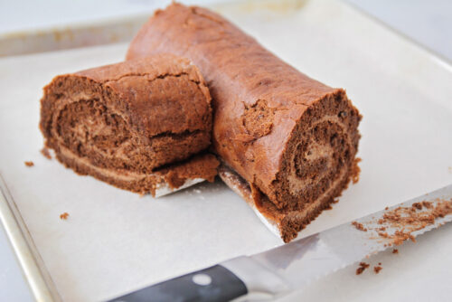 Yule Log Recipe {Step by Step Instructions} | Lil' Luna