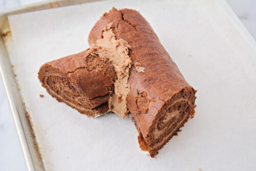 Yule Log Recipe {Step by Step Instructions} | Lil' Luna