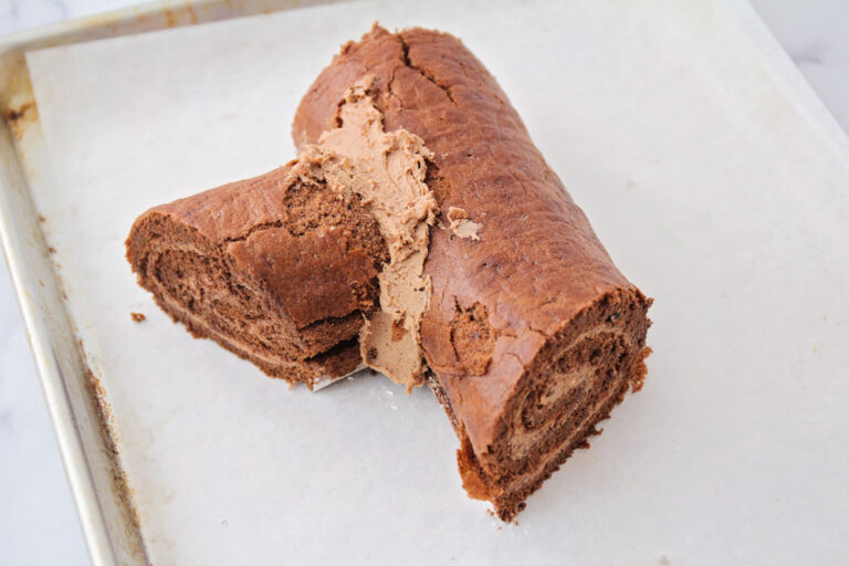 Yule Log Recipe {Step by Step Instructions} | Lil' Luna