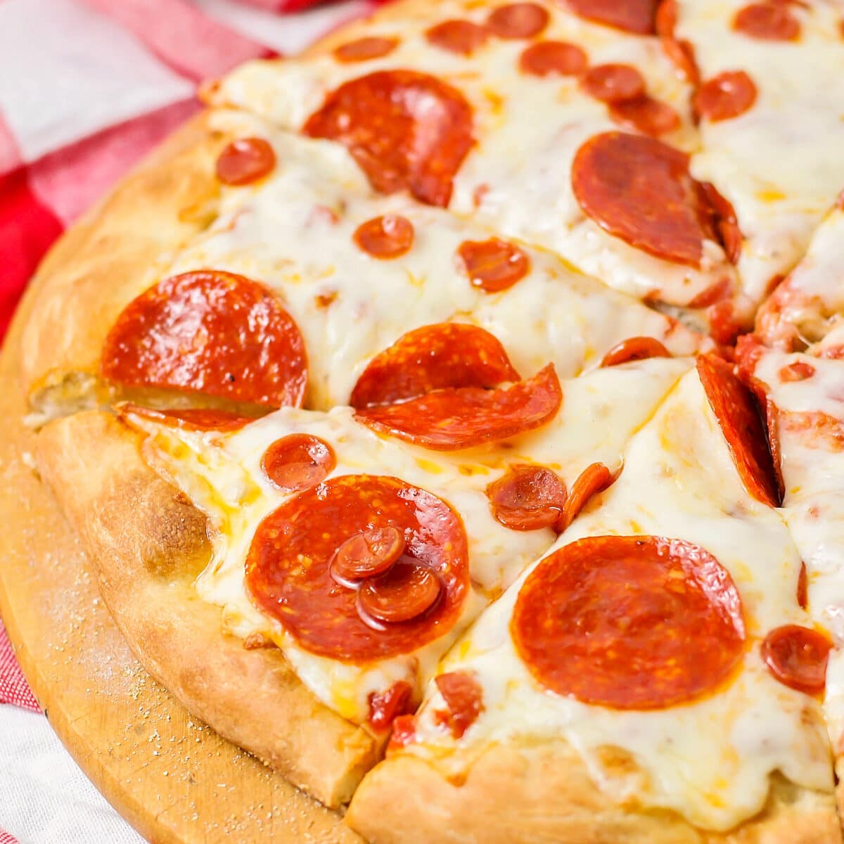 Homemade Pepperoni Pizza Recipe | Lil' Luna