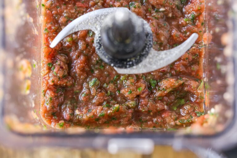 Easy Fresh Salsa Recipe | Lil' Luna