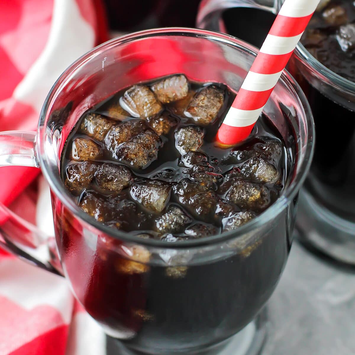 Homemade Root Beer | Lil' Luna