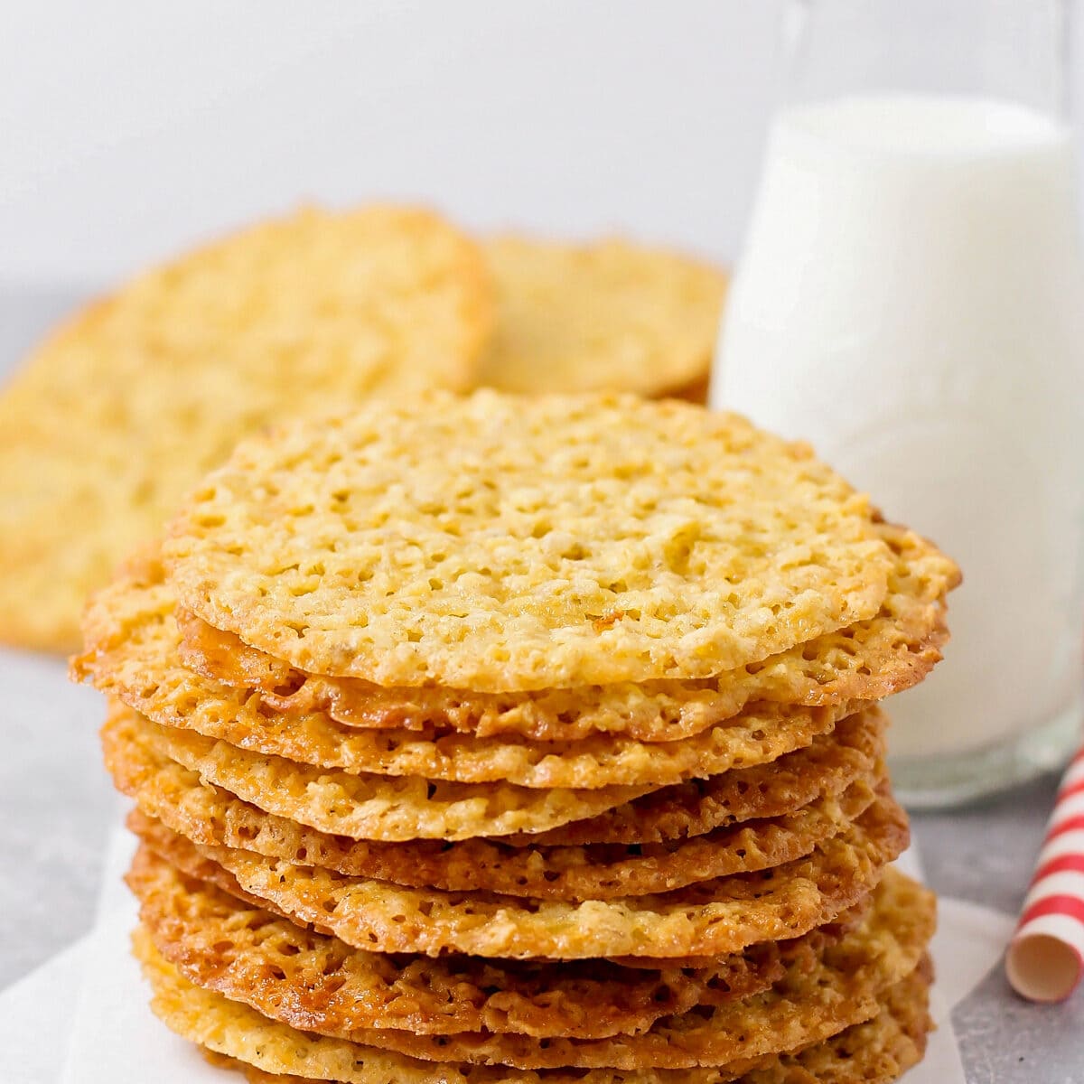 Lace Cookies {Ready in 15 Minutes!} | Lil' Luna