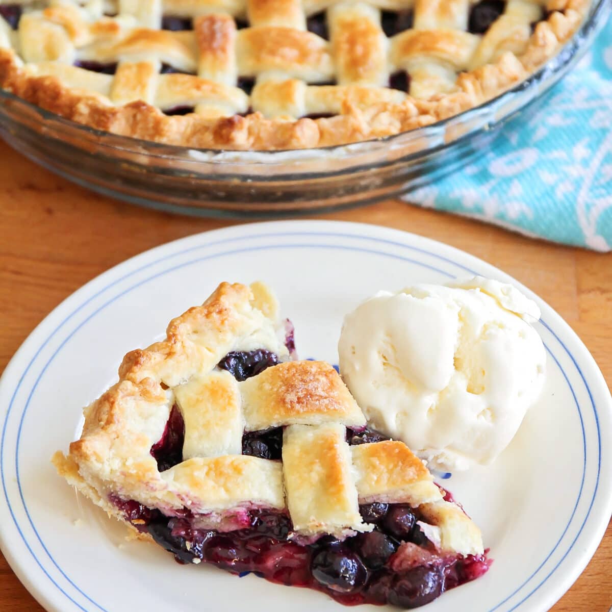 Blueberry Pie {From Scratch!} | Lil' Luna