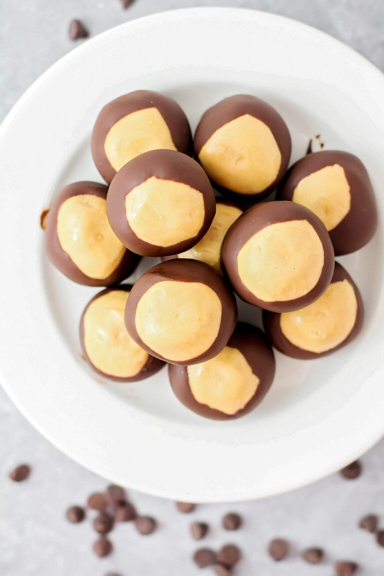 Easy Buckeye Recipe {Only 5 ingredients!!} | Lil' Luna