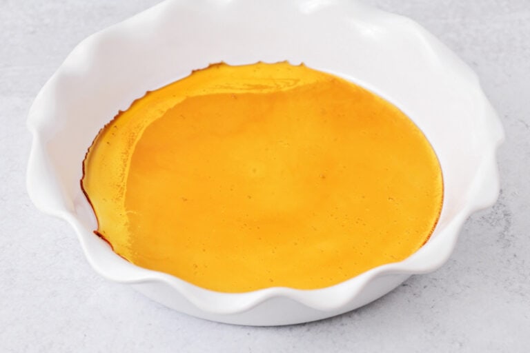 How to Make Flan | Lil' Luna