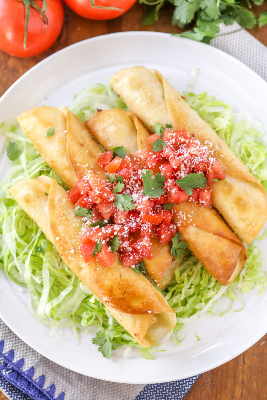 Easy Chicken Flautas {+VIDEO} | Lil' Luna