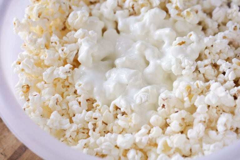 Christmas Popcorn | Lil' Luna